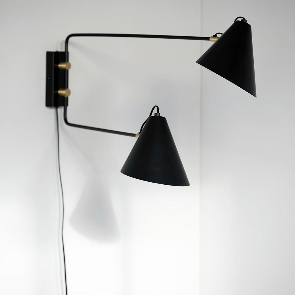 Kjøp House Doctor - Wall lamp. Club double, black fra House Doctor ...
